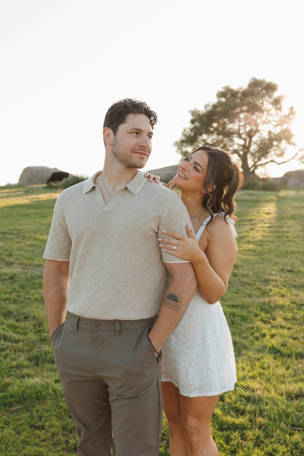 Champagne, Cows & Golden Hour – A Ramona Engagement Session ...
