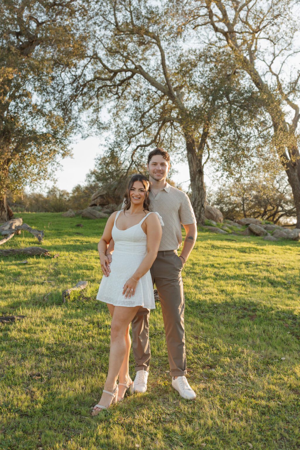 Champagne, Cows & Golden Hour – A Ramona Engagement Session ...